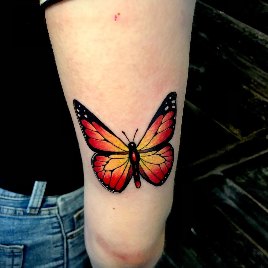 Tatouage papillon : quel style choisir ? quelle signification